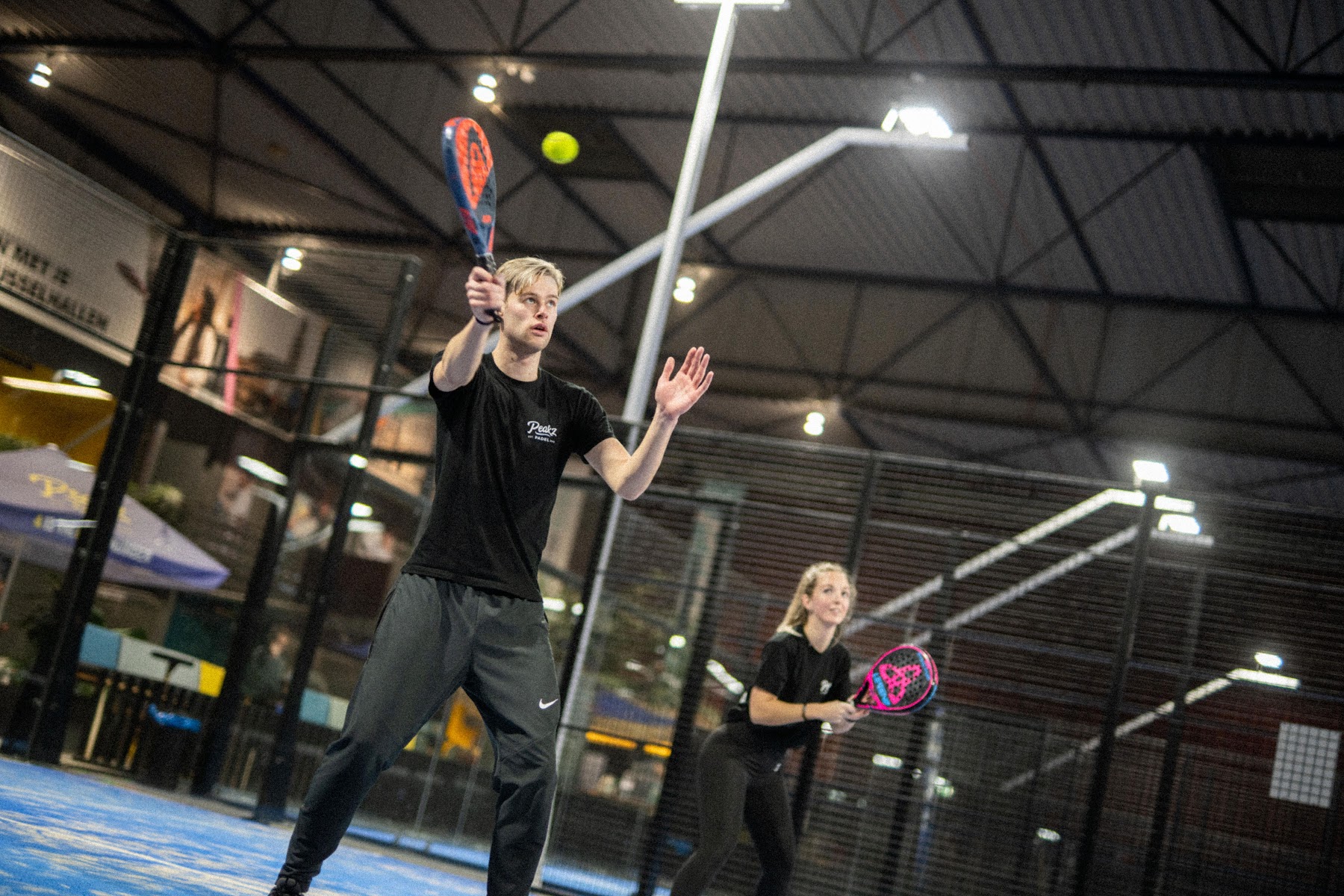 Peakz Padel Zwolle IJsselhallen | Padelclub | Padel X